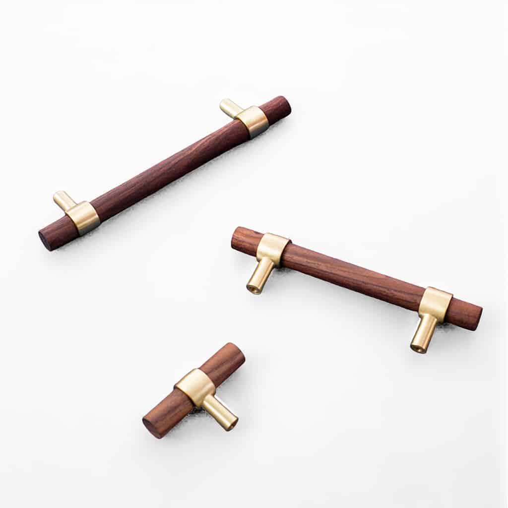 Bergen - Walnut and Brass Handle - Handle | Do.Up